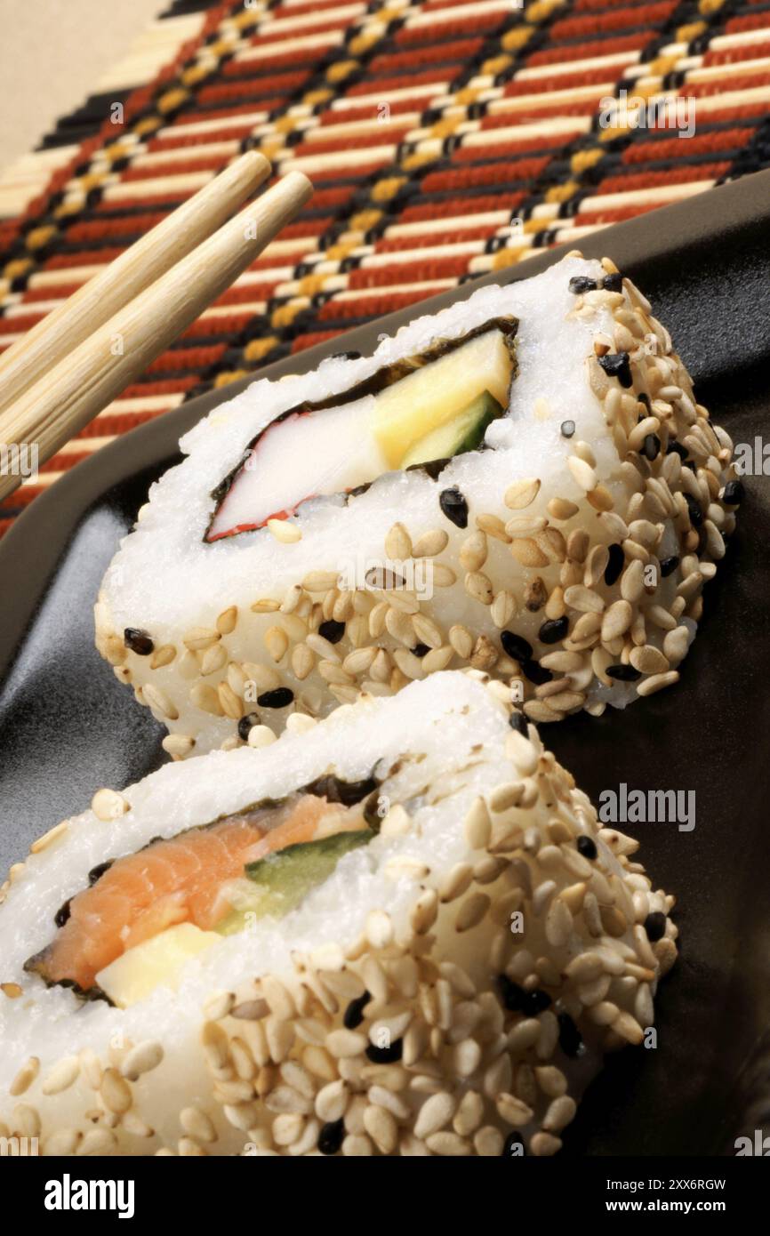 Mixed tray assorted sushi hi-res stock photography and images - Alamy