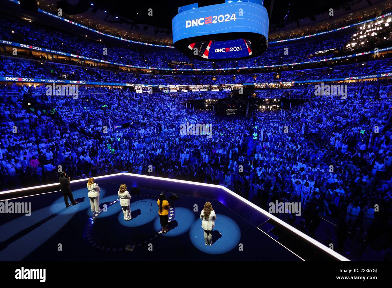 Melody mcfadden hi-res stock photography and images - Alamy