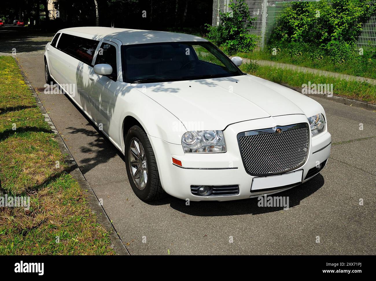 Vip car hi-res stock photography and images - Alamy