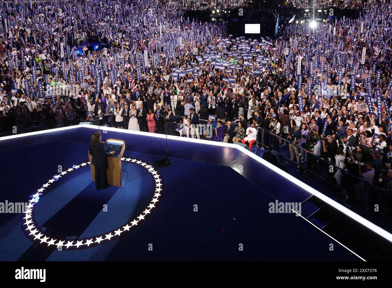 Chicago, United States. 22nd Aug, 2024. Democratic presidential nominee ...