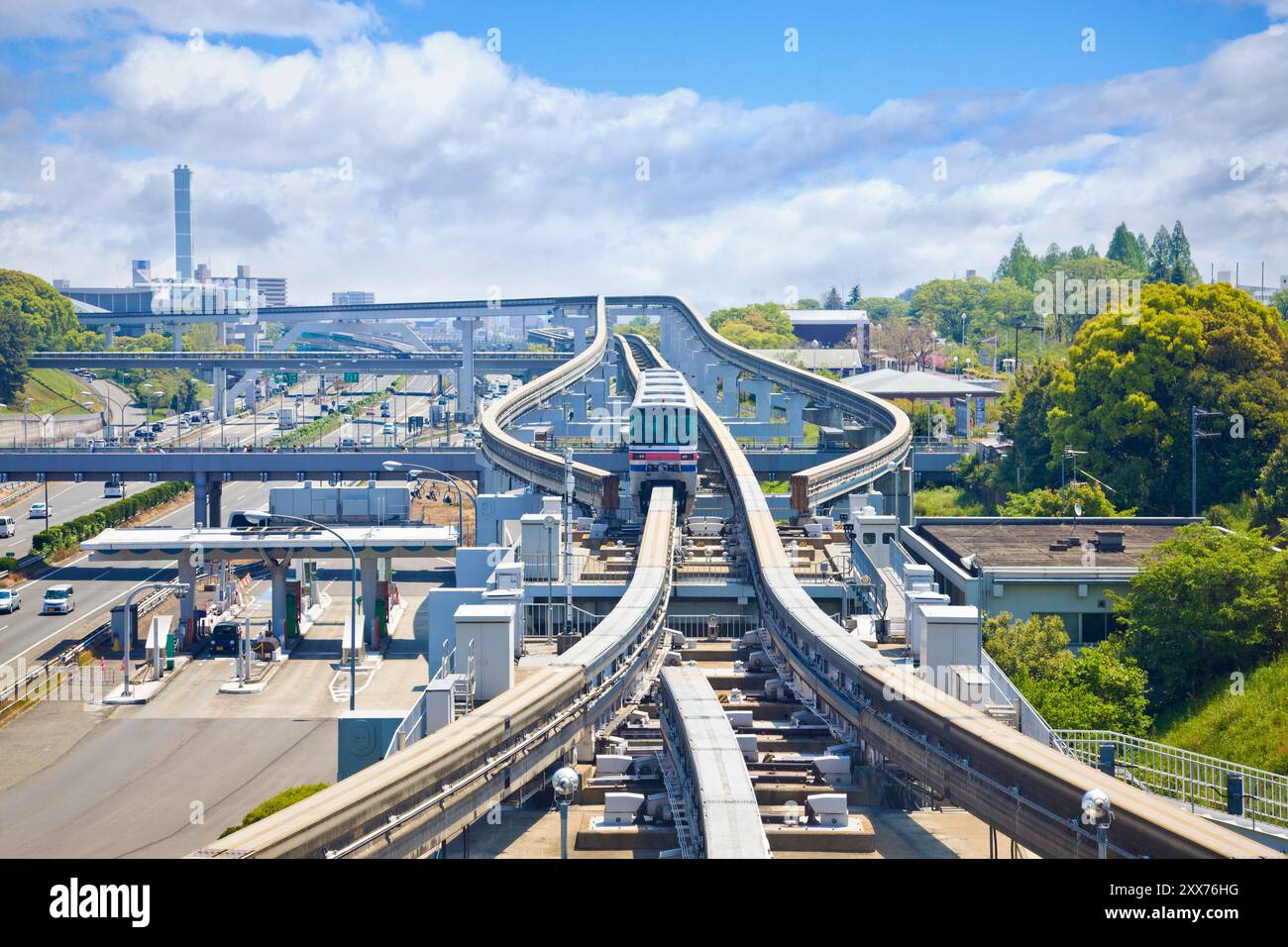 Osaka monorail hi-res stock photography and images - Alamy