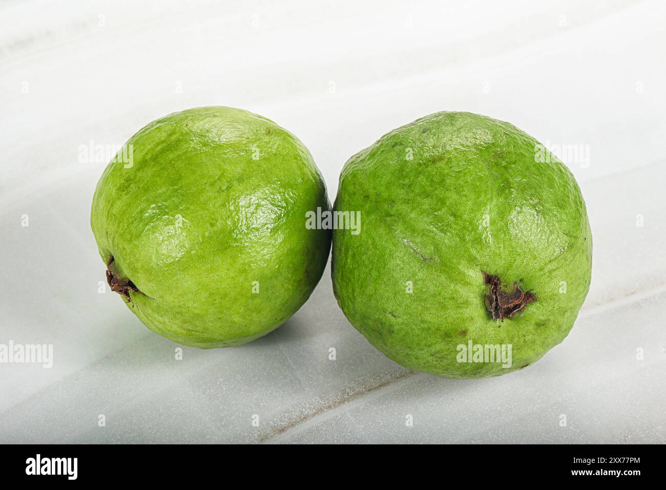 Fresh ripe green Guava tropical fruit Stock Photo - Alamy