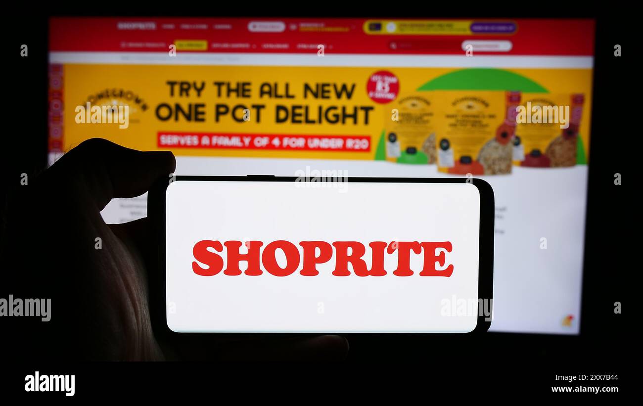 Shoprite supermarket south africa hi-res stock photography and images ...