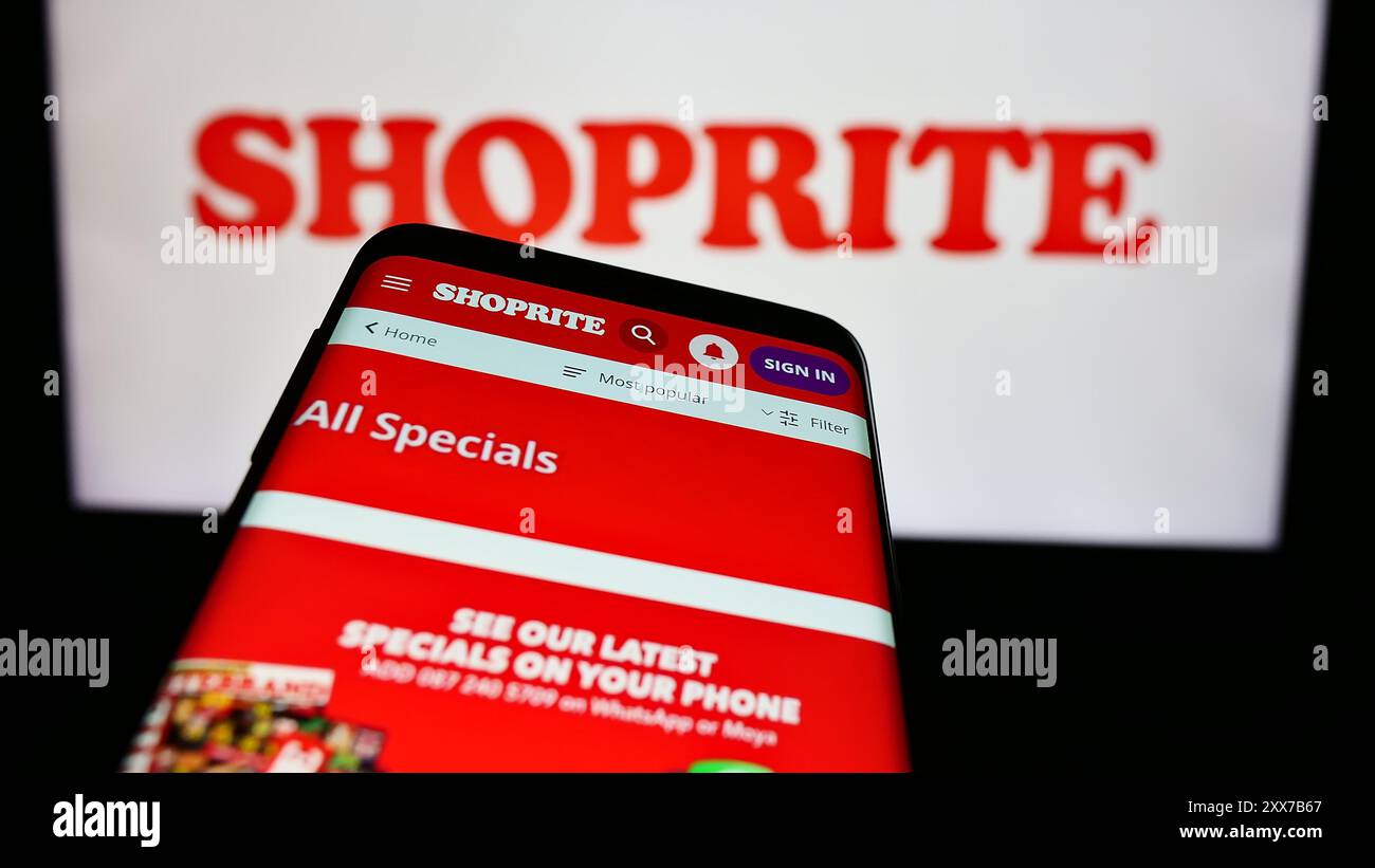 Shoprite supermarket south africa hi-res stock photography and images ...