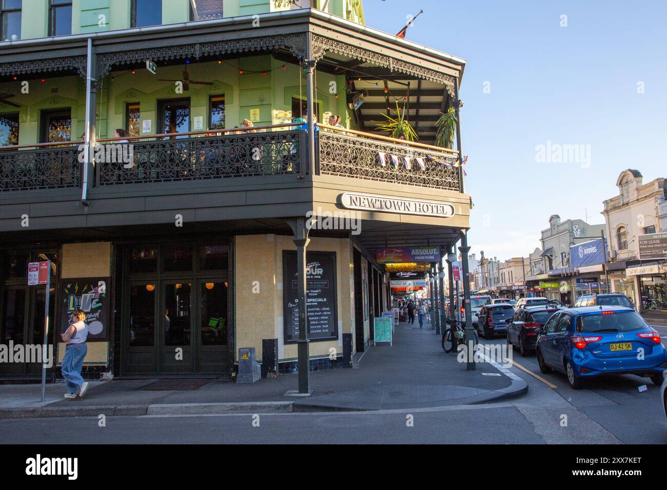 Newtown Hotel, King Street, Newtown, Sydney, NSW, Australia Stock Photo ...