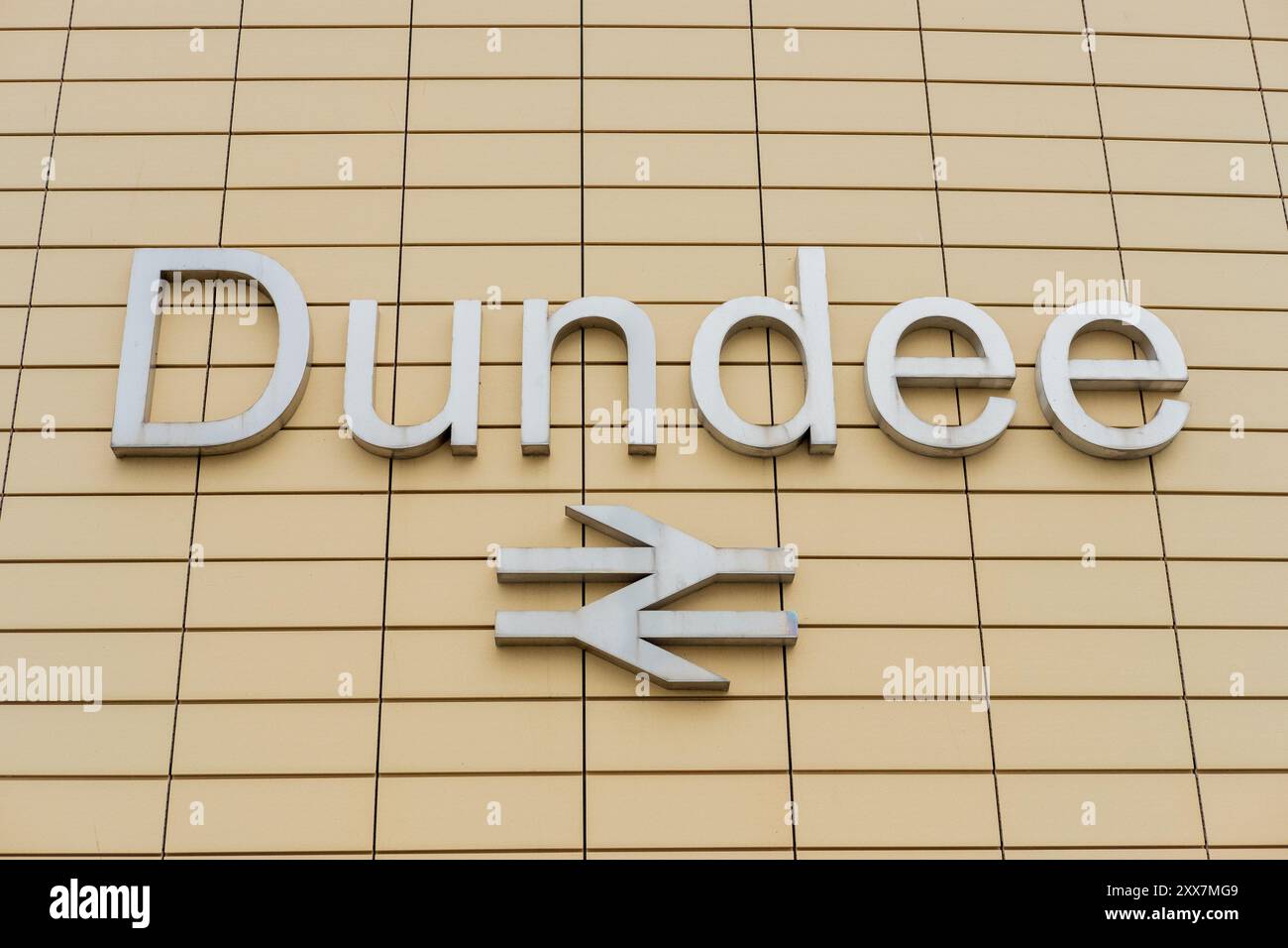 Dundee Scotland: 4th August 2024: Dundee Train Station Exterior Stock ...