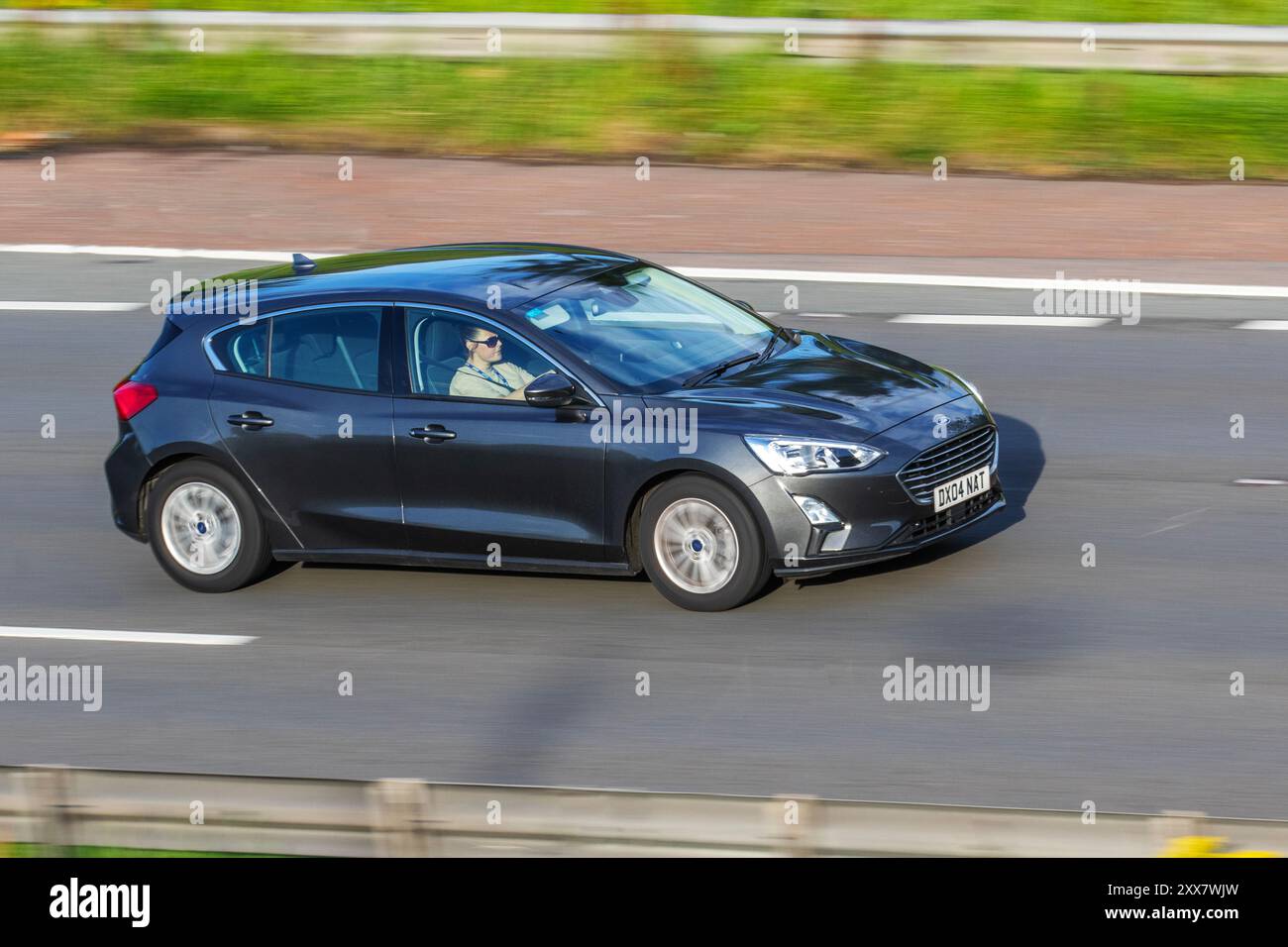 Ford focus 1 0t ecoboost titanium navigator hatchback 5dr petrol manual ...