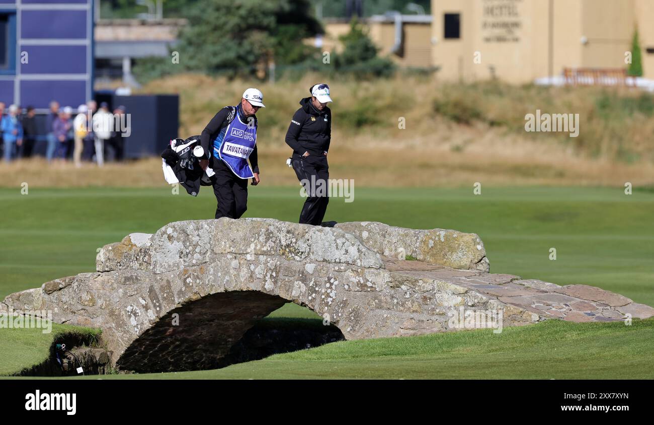The swilcan bridge 2024 hi-res stock photography and images - Alamy