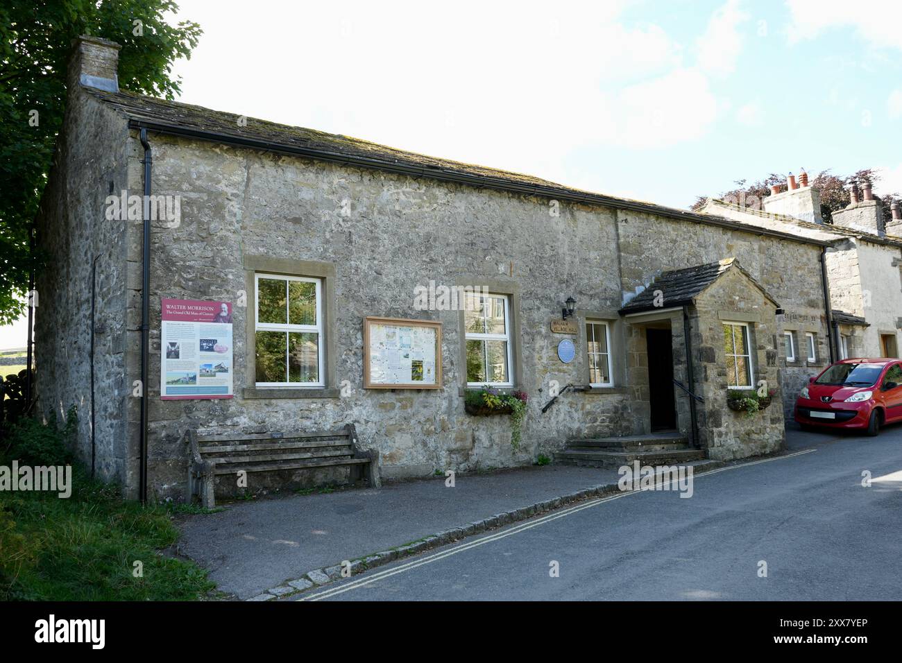Malham village hi-res stock photography and images - Alamy