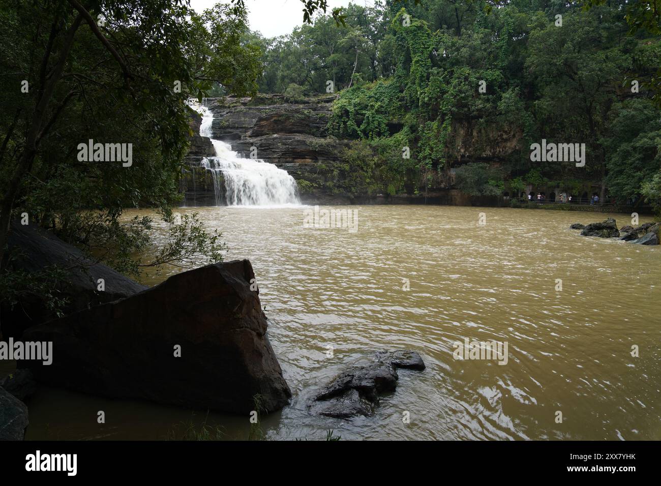 30 meter waterfall hi-res stock photography and images - Alamy