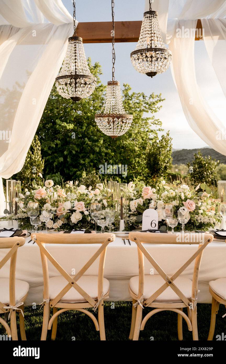 Outdoor wedding reception setup in Southern California Stock Photo - Alamy