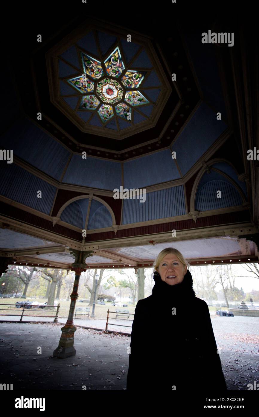 Anne grete hi-res stock photography and images - Alamy