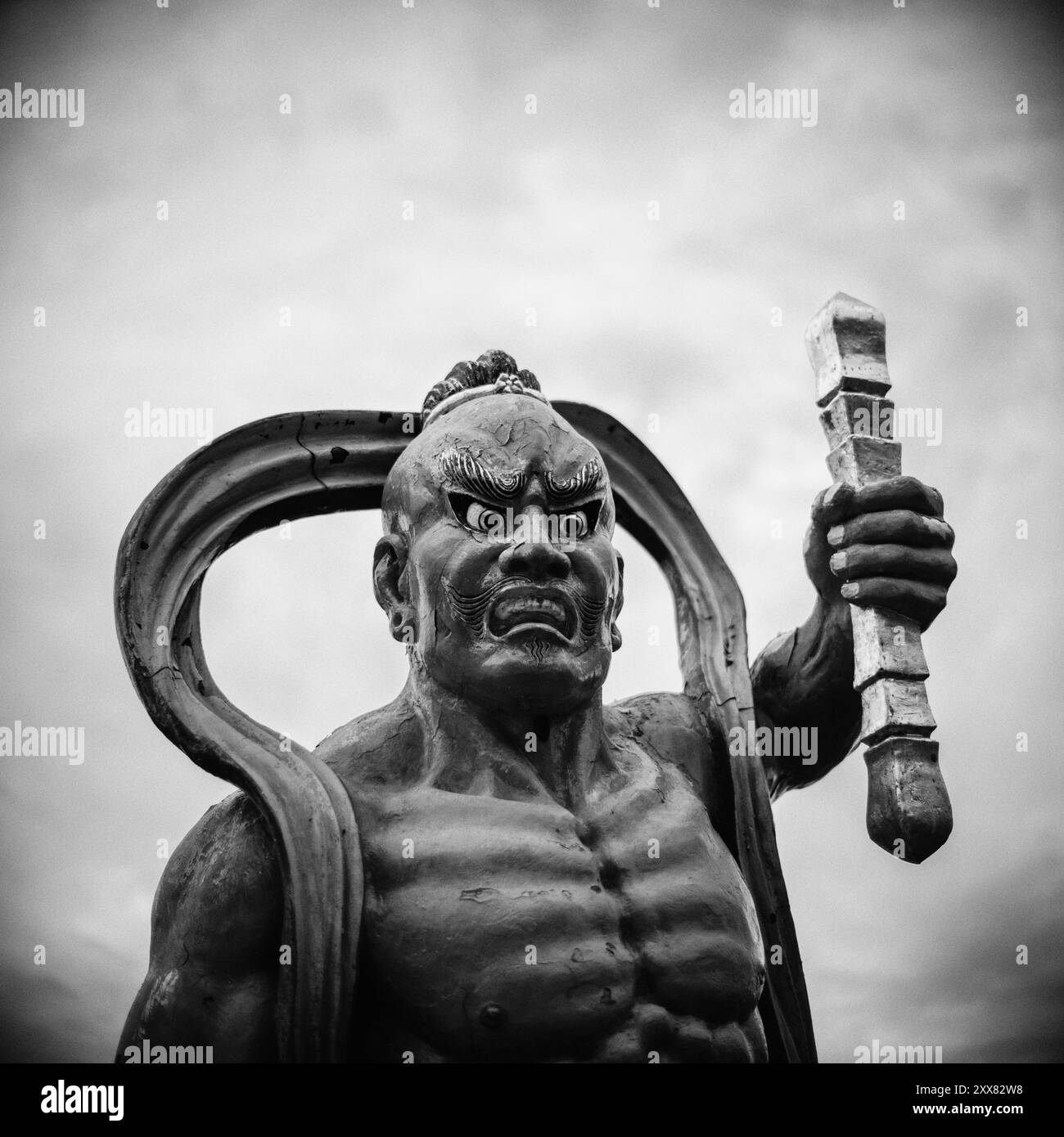 Fujisawa temple hi-res stock photography and images - Alamy