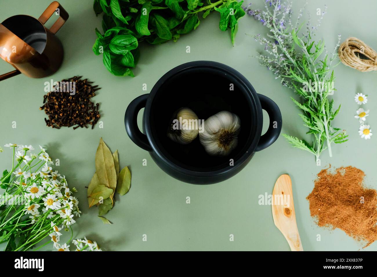 Ritual garlic hi-res stock photography and images - Alamy