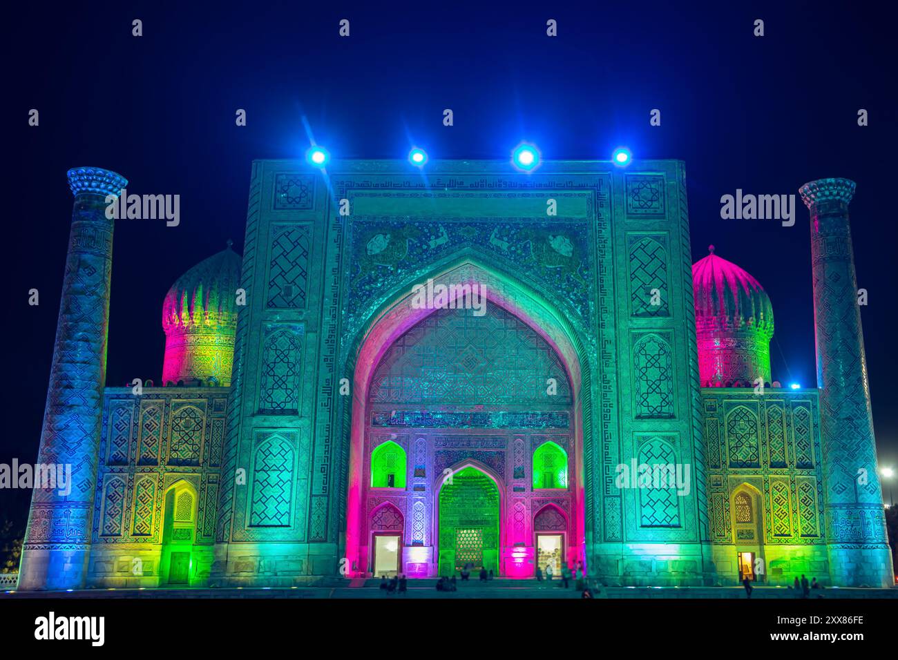 Light show on the facades of the madrasahs of Registan Square ...
