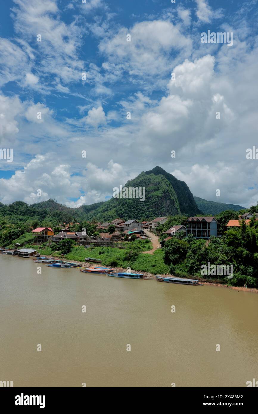 Sleepy life along the Nam Ou River, Nong Khiaw, Laos Stock Photo - Alamy