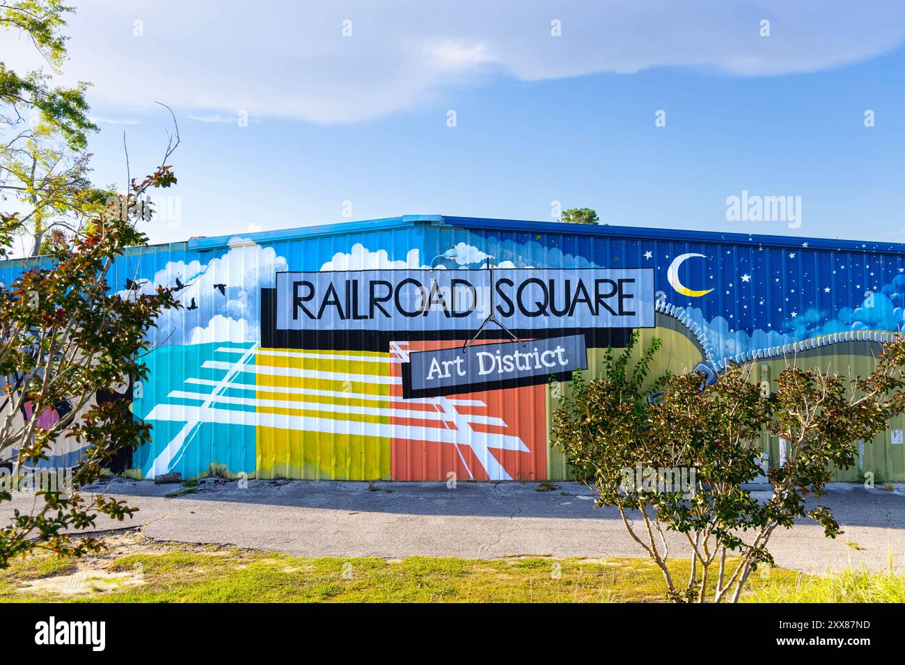 Square mural hi-res stock photography and images - Alamy