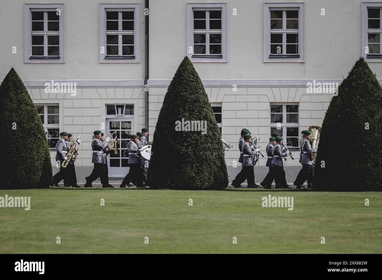 Militaer military equipment military equipment bundeswehr hi-res stock ...