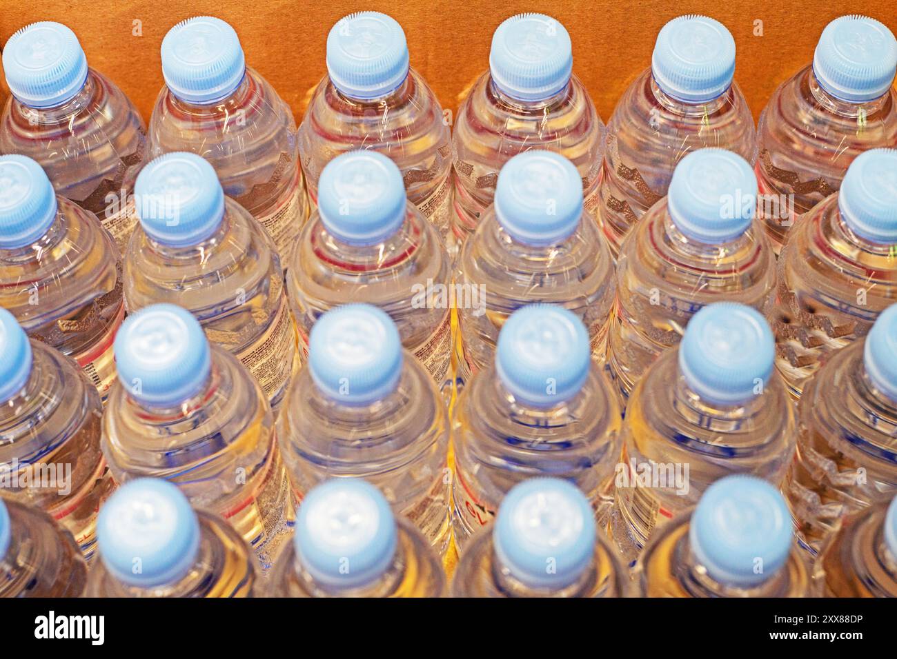 Bottled water supermarket shelf hi-res stock photography and images - Alamy
