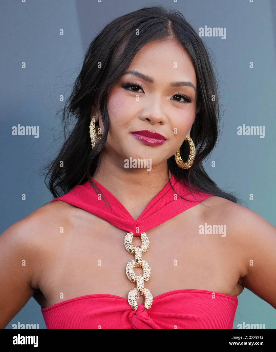The Bachelorette Jenn Tran arrives at the Hulu's ONLY MURDERS IN THE ...