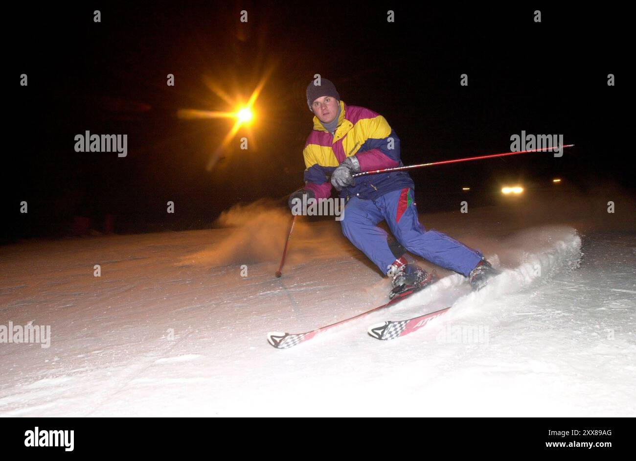 a warning sign on the ski slope for safety while skiing on ski slopes ...