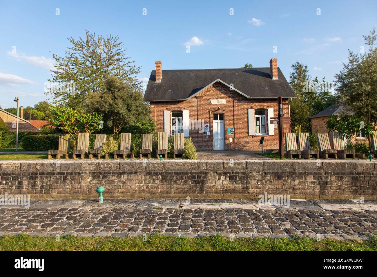 France, Somme, Valley of the Somme, Long, the banks of the Somme along ...