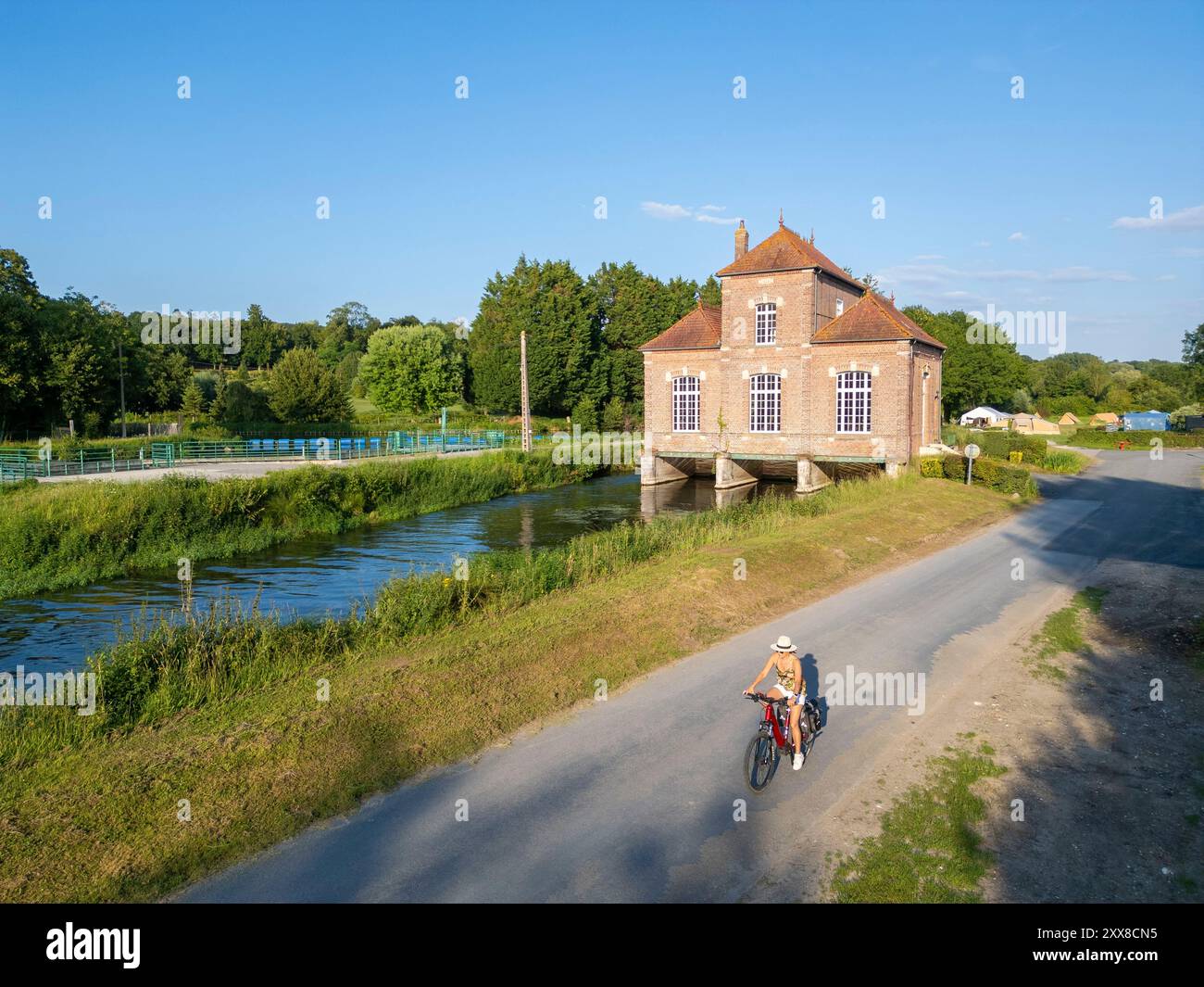 France, Somme, Valley of the Somme, Long, the banks of the Somme along ...