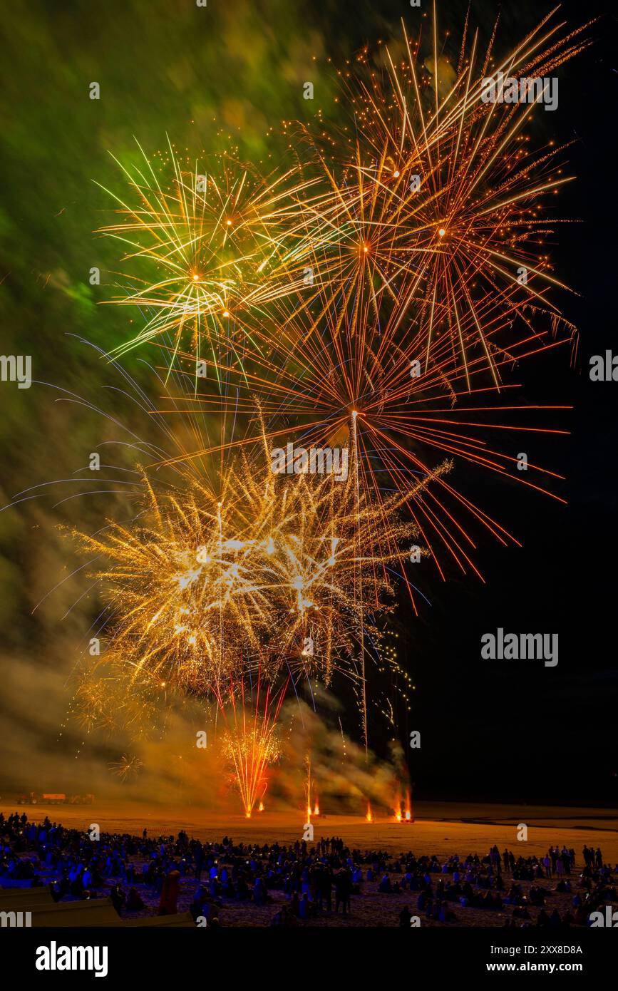 France, Somme, Baie de Somme, Fort-Mahon, 14 July fireworks on the beach at Fort-Mahon Stock ...