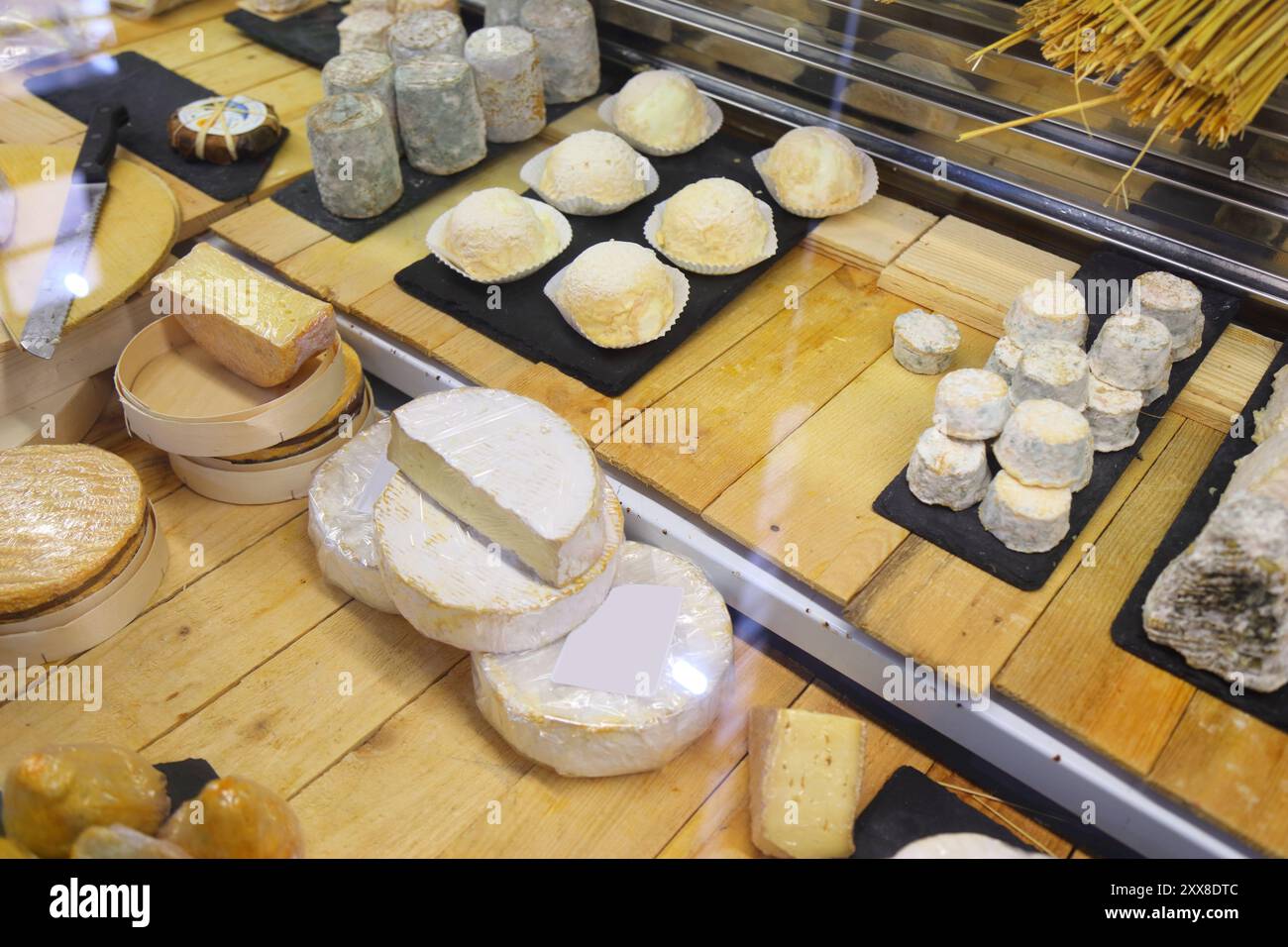 Generic food store hi-res stock photography and images - Alamy