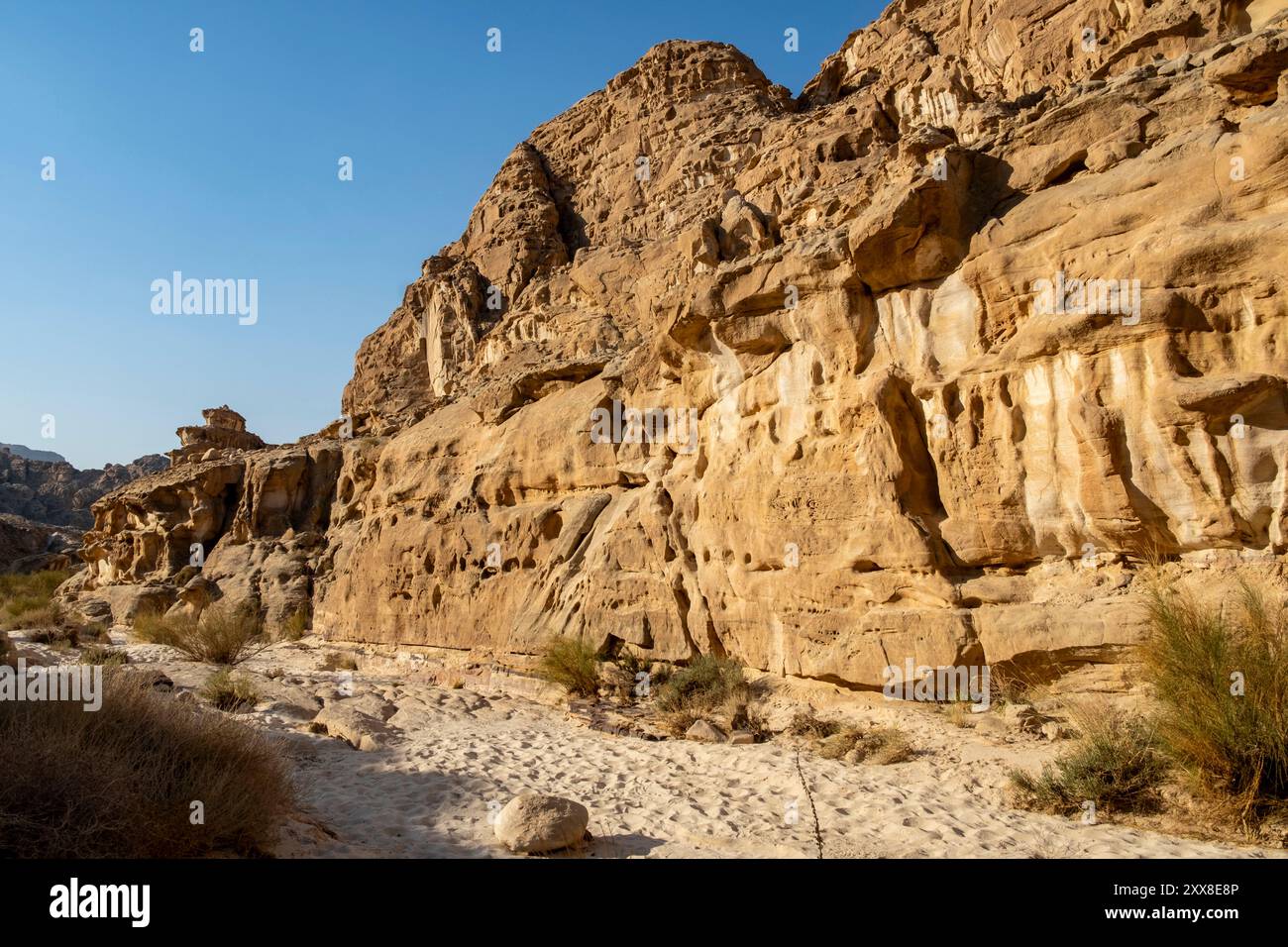 Jordan, Wadi Araba, hikers in the White Valley towards the Rainbow ...