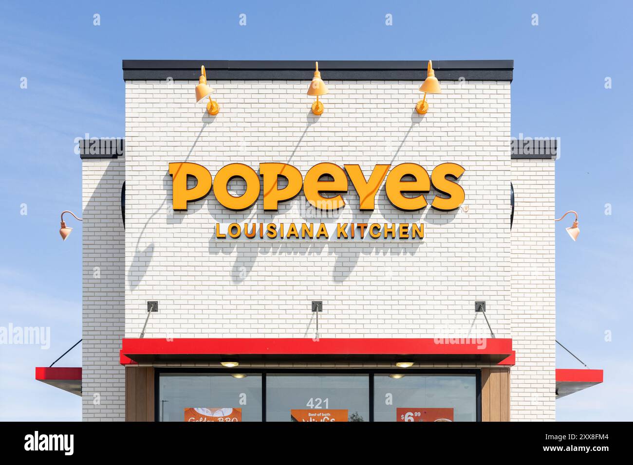 Popeyes louisiana kitchen hi-res stock photography and images - Alamy