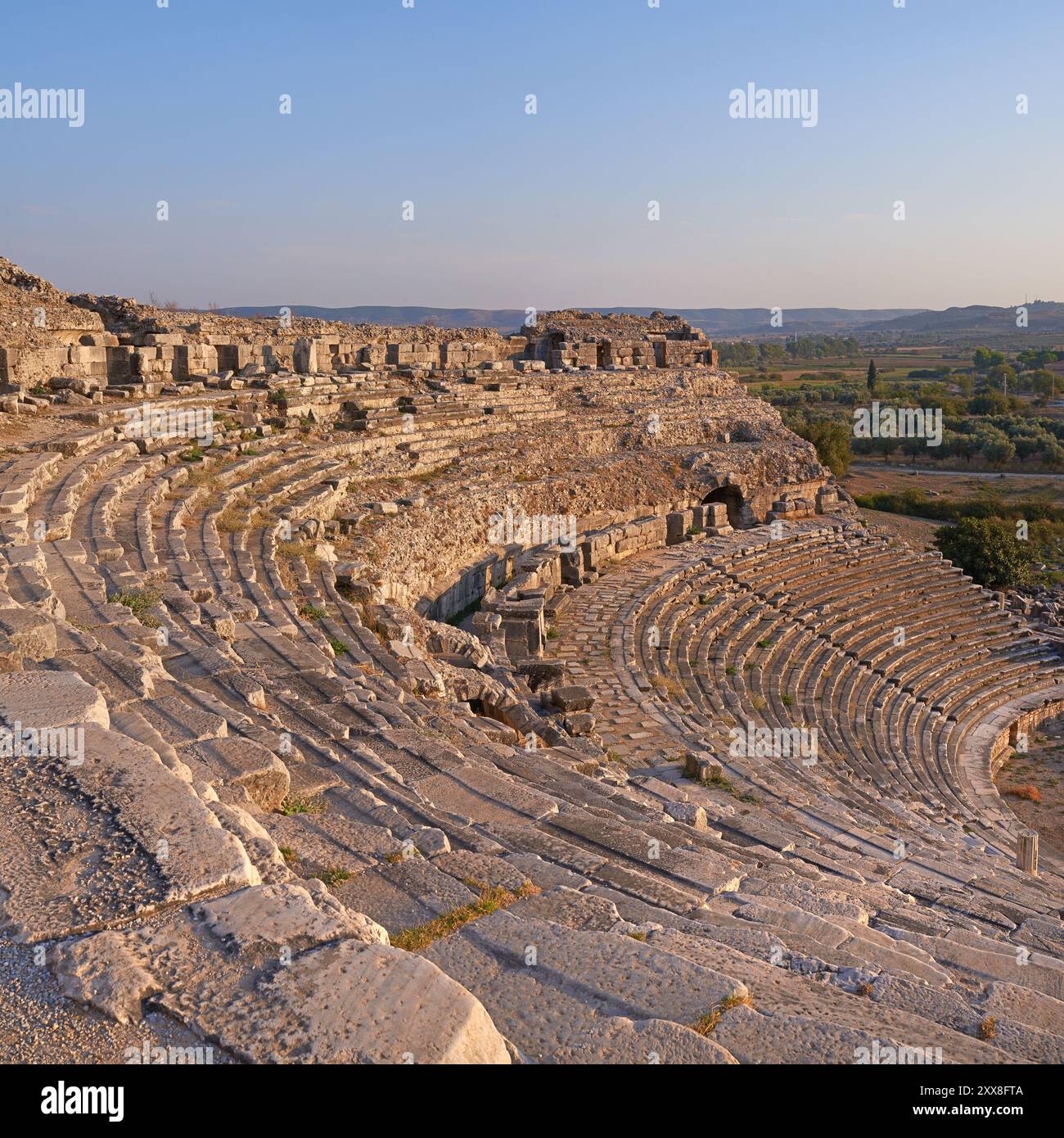 Theatre, architecture and landscape for history, road trip and turkey ...