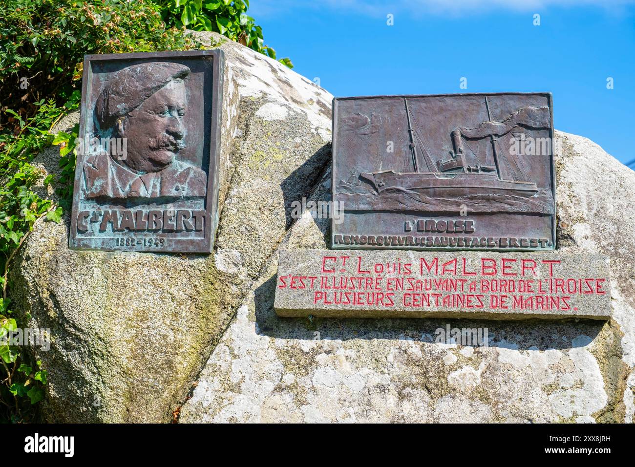 France, Cotes d'Armor, Saint-Quay-Portrieux, stage on the GR 34 long ...
