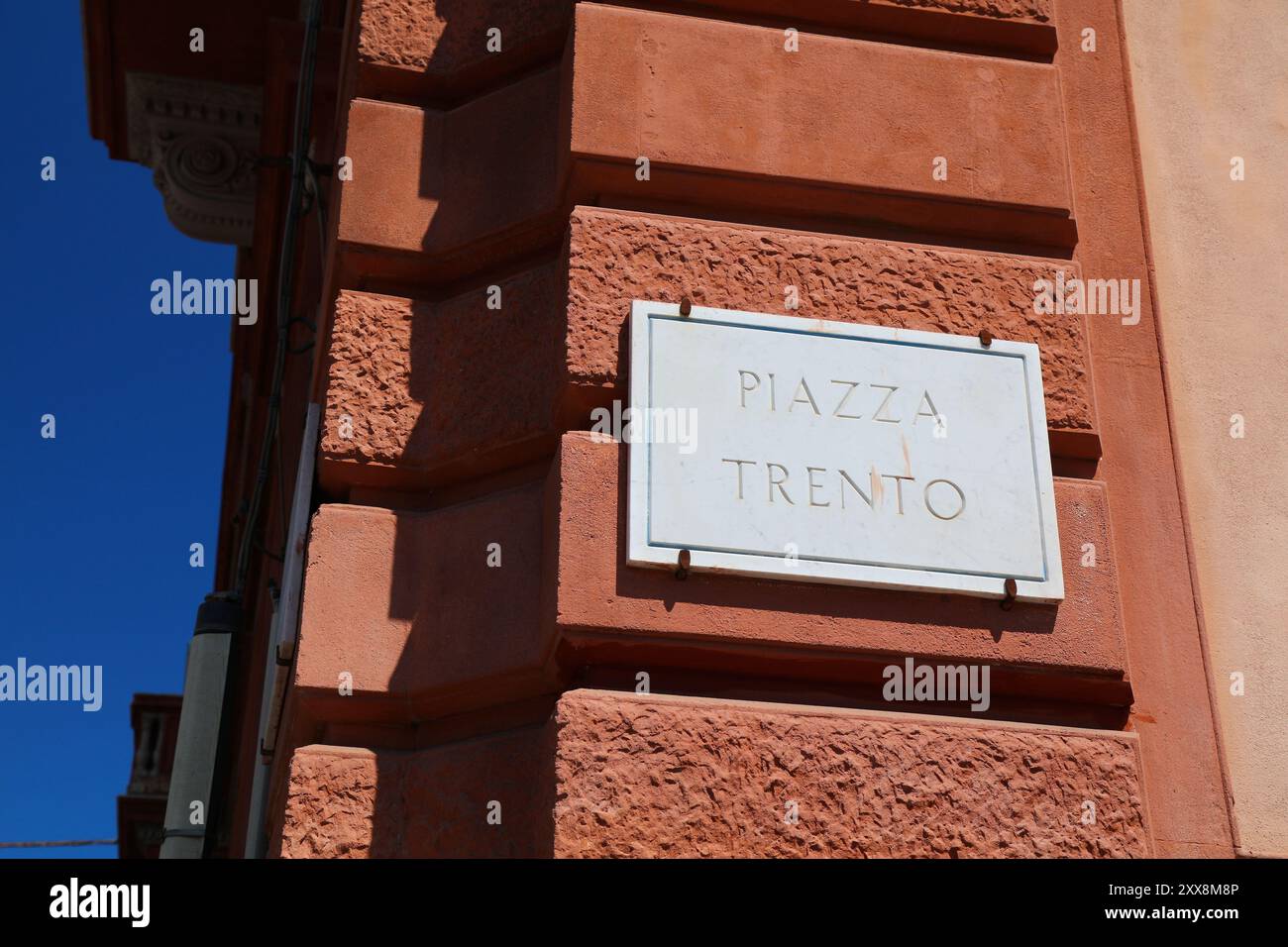 Piazza Trento square name sign in Catania city, Sicily Stock Photo - Alamy