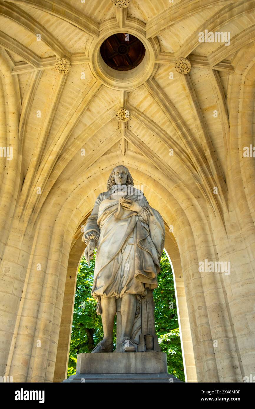 France, Paris, Saint Jacques Tower, statue of Blaise Pascal Stock Photo ...