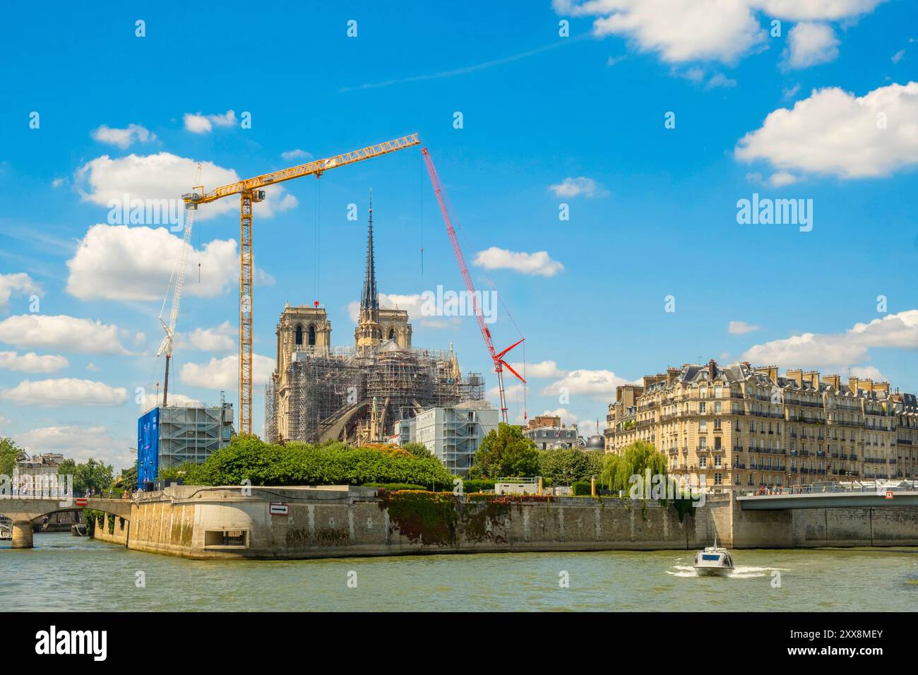 France, Paris, the Seine and Notre Dame Cathedral under restoration ...