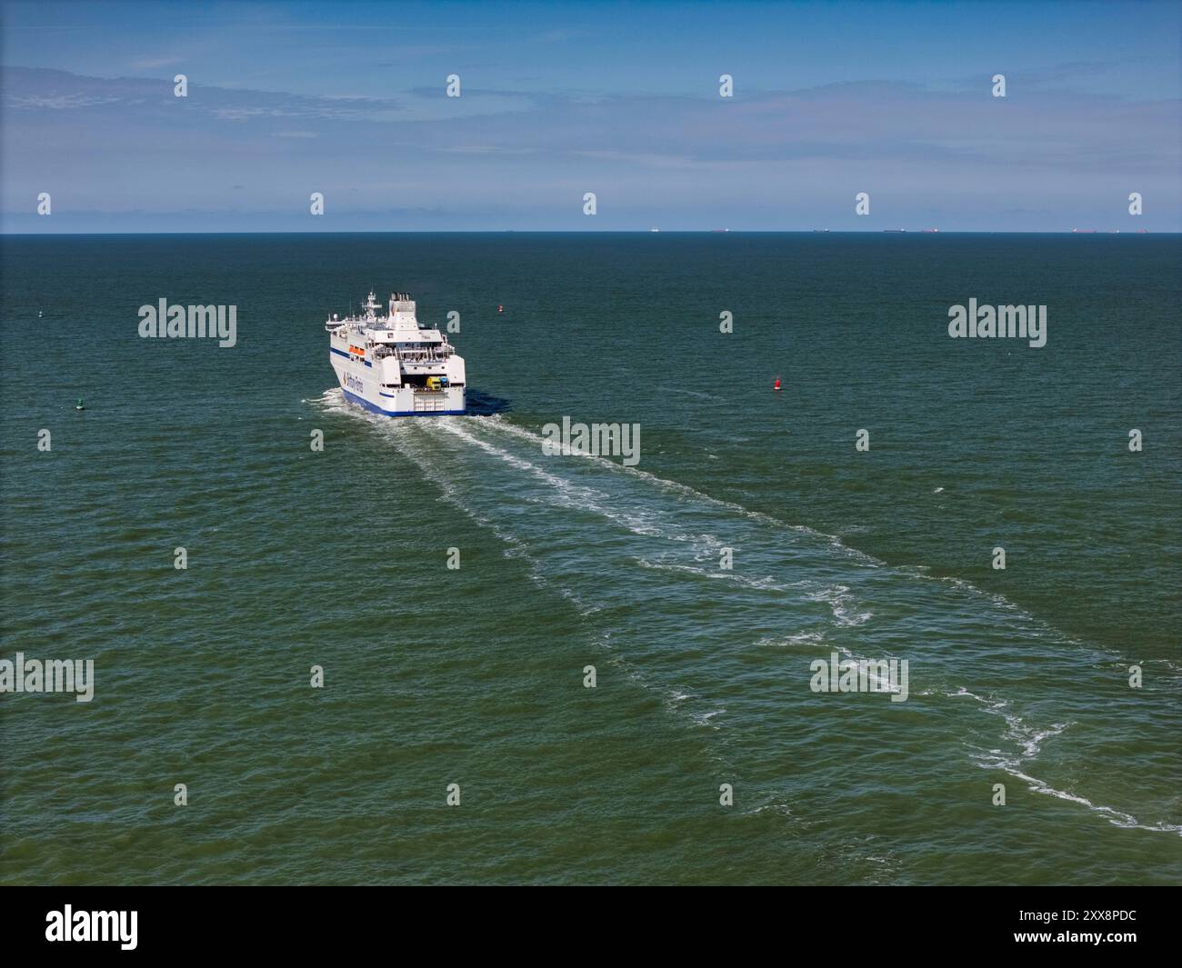 Brittany ferries ferry hi-res stock photography and images - Alamy