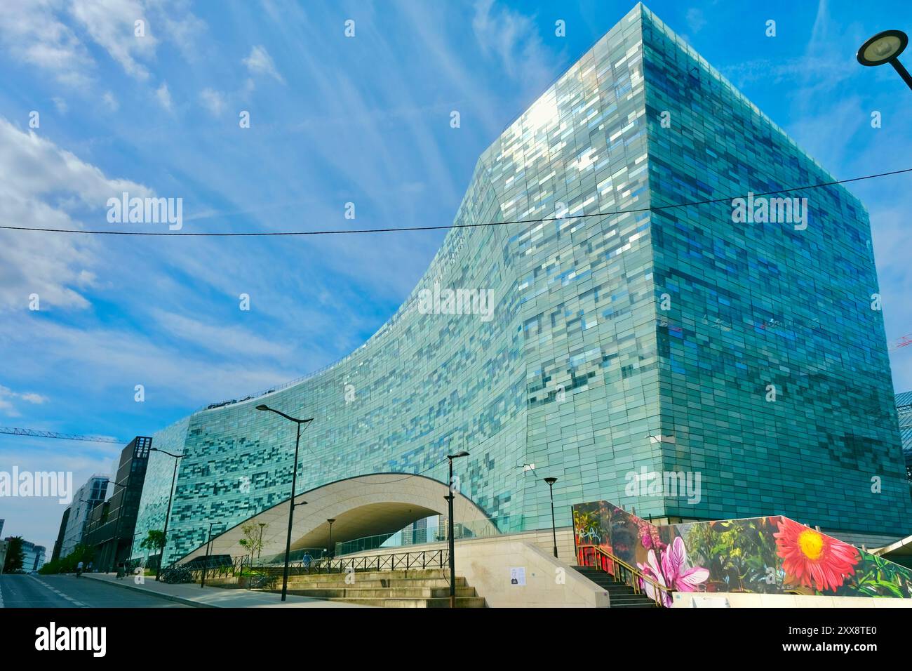France, Paris, the headquarters of the daily newspaper Le Monde by the ...