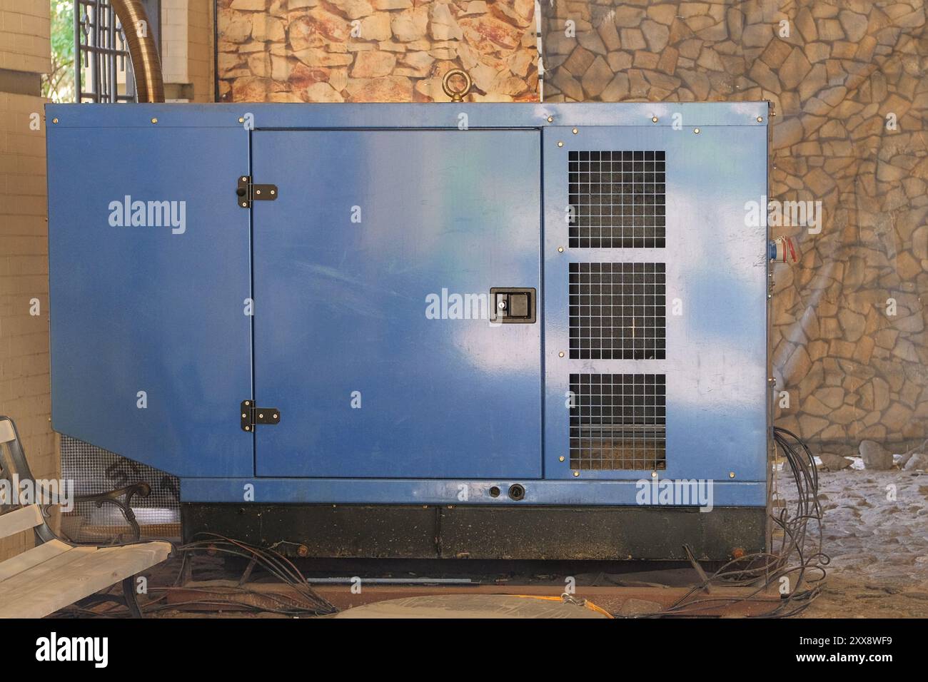 Mobile, standby industrial diesel generator for emergency power supply ...