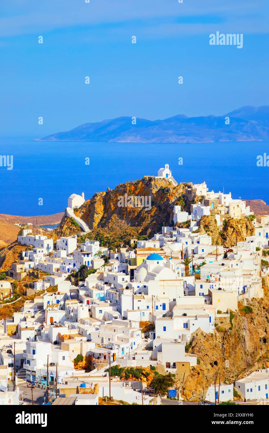 Greece, Cyclades islands, Serifos island, View of Chora village and ...