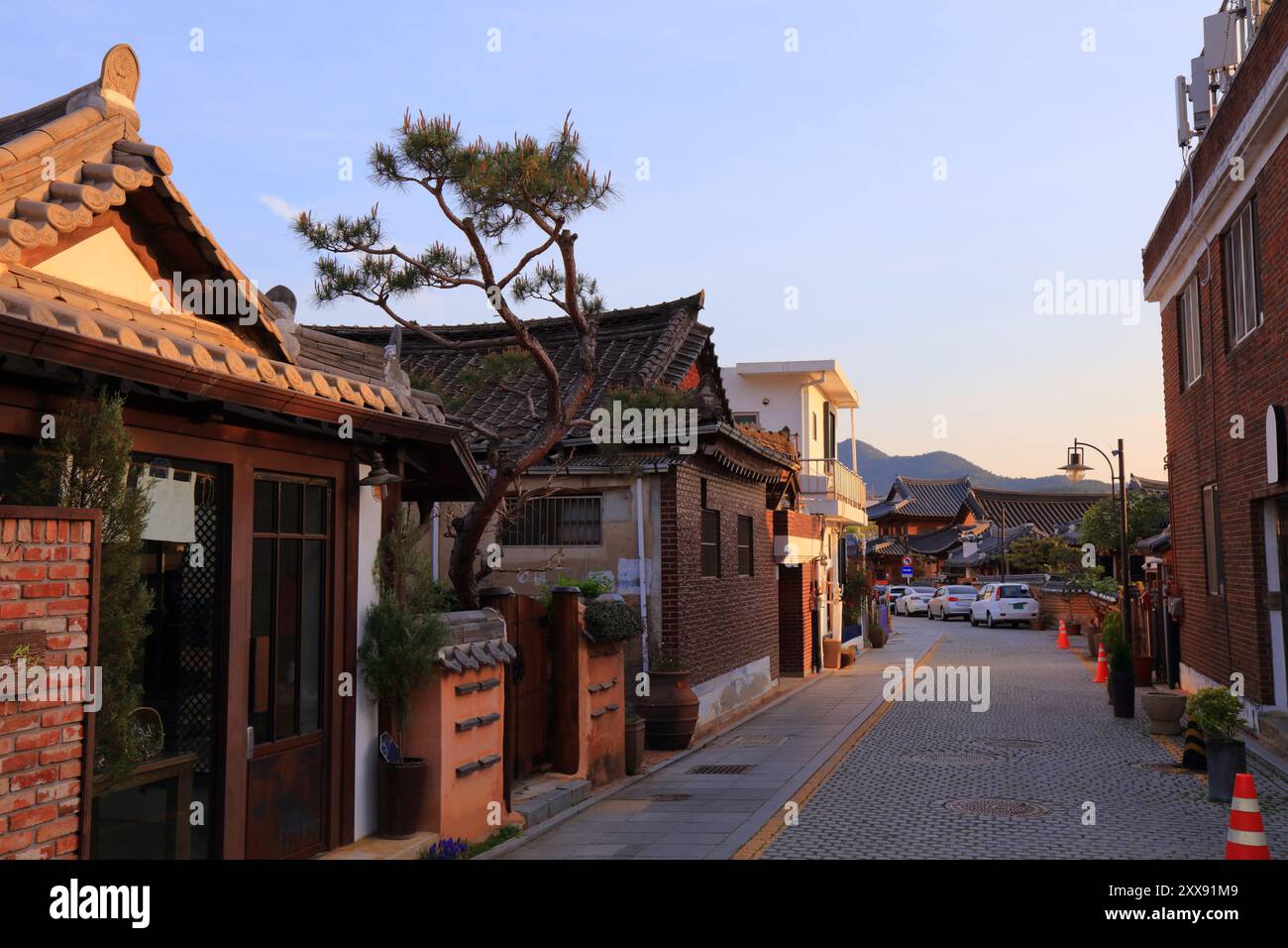 Jeonju Hanok Village quiet street in South Korea. Neighborhood of ...
