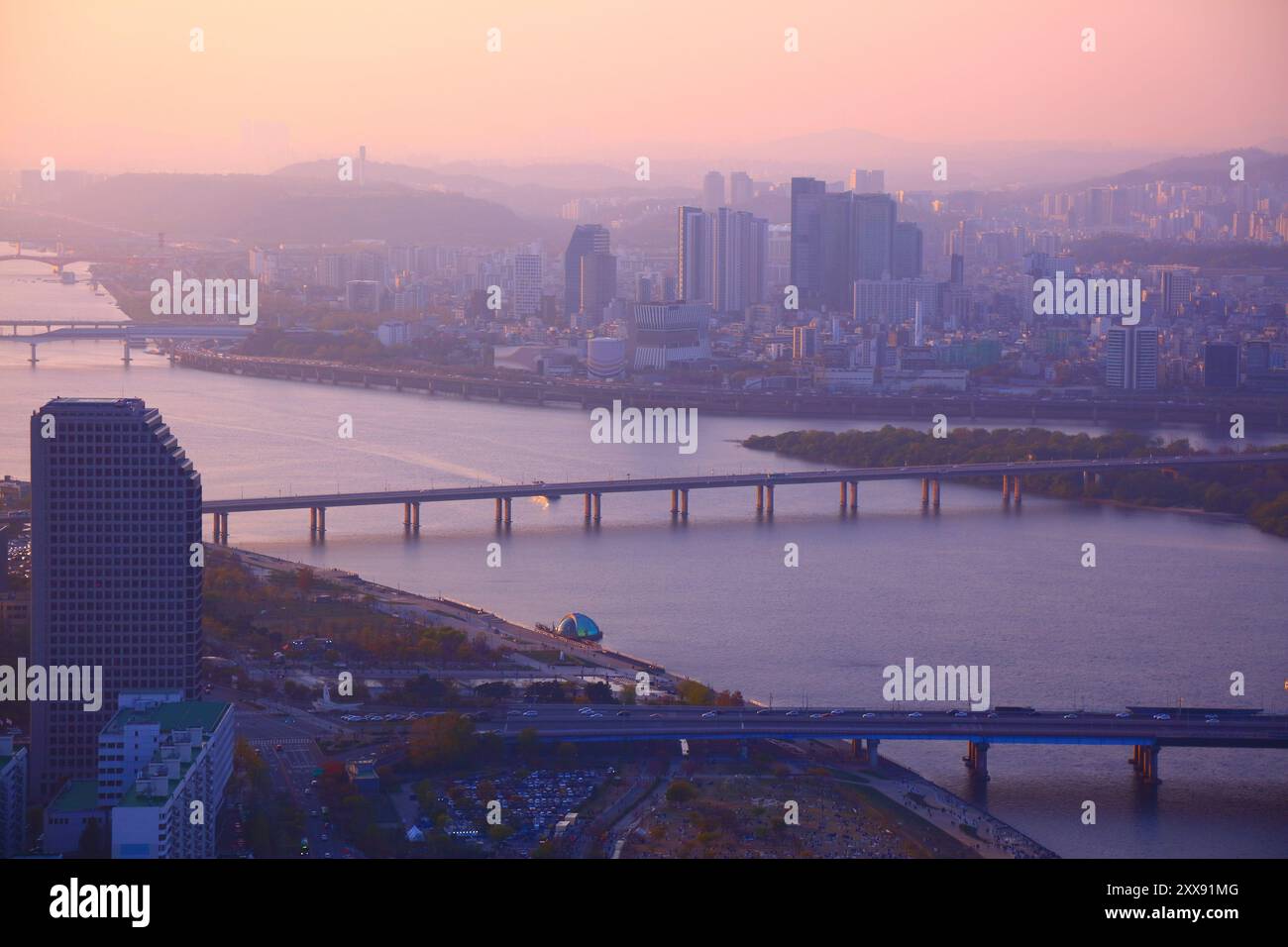 Seoul sunset cityscape in South Korea. Aerial view with River Han ...