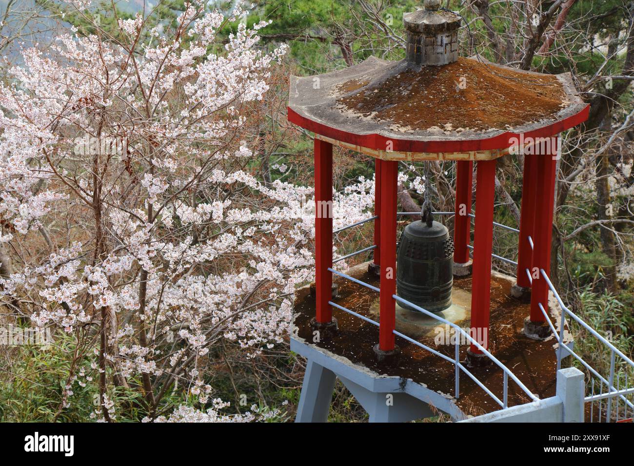 Seokbulsa temple bell tower in Busan. Day trip to Geumjeong Mountain ...