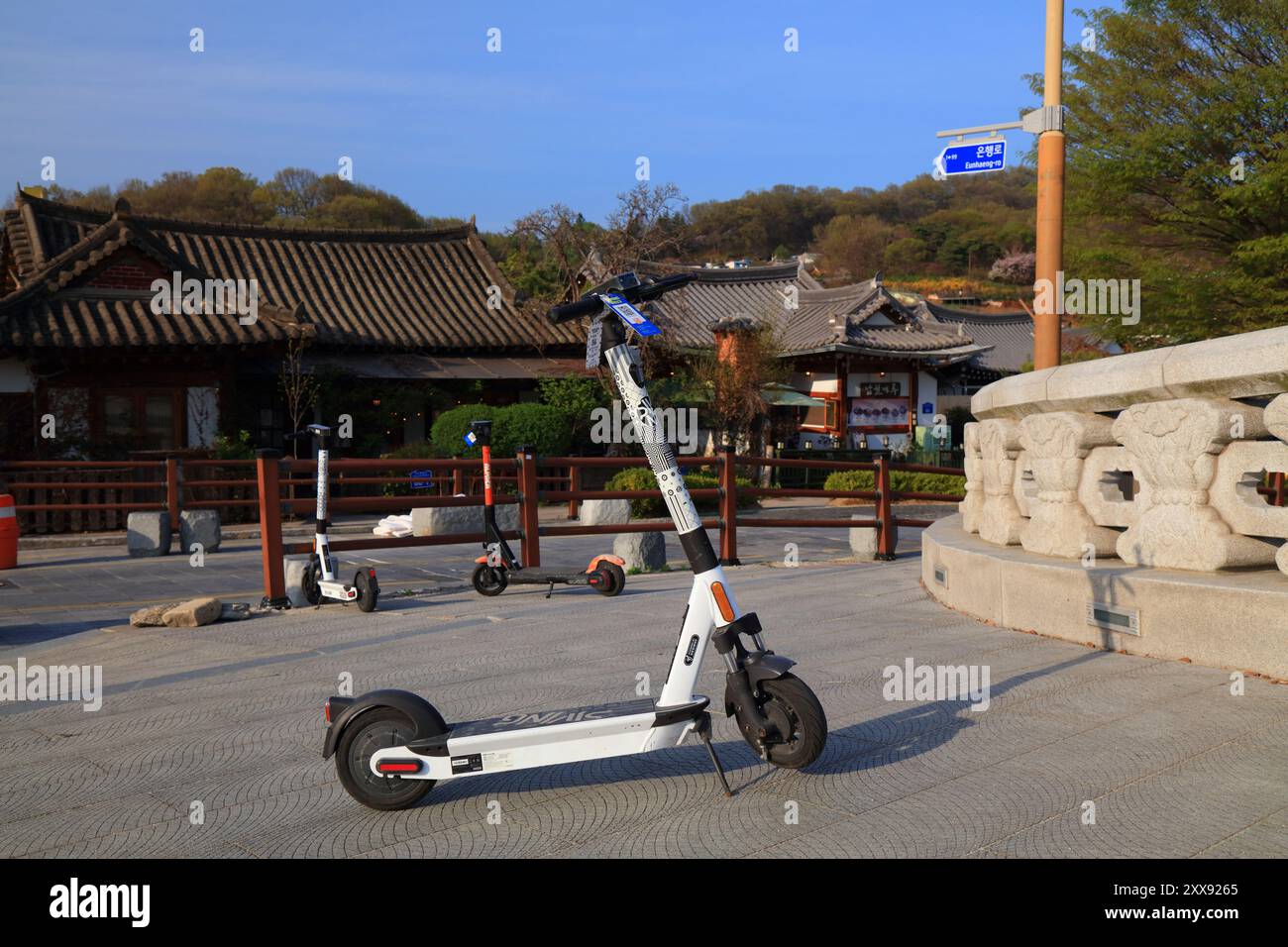 JEONJU, SOUTH KOREA - APRIL 3, 2023: Electric scooter of Swing Mobility ...