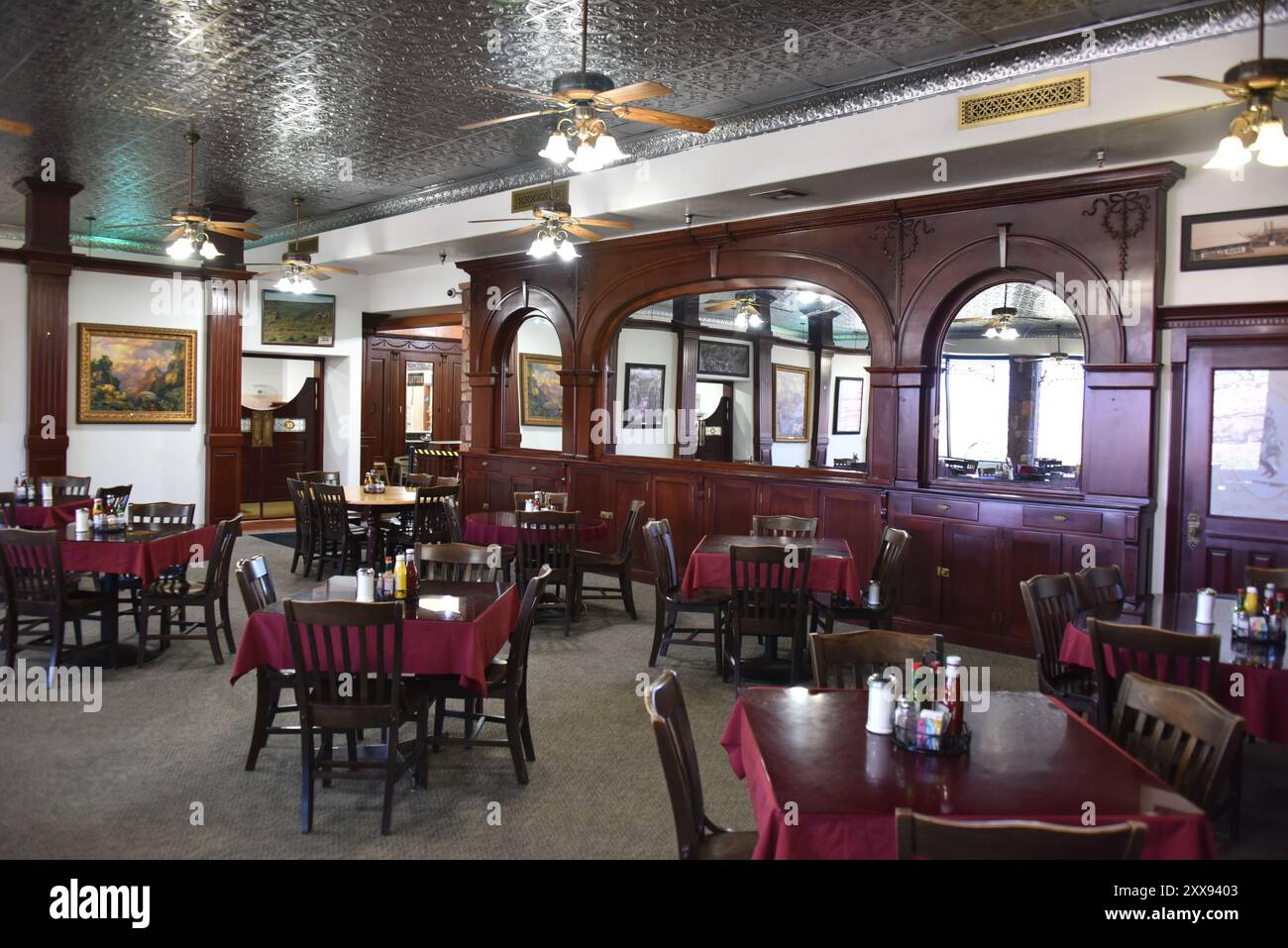 Cameron AZ U.S.A. 8/12/2024. A Swayback suspension bridge was erected ...