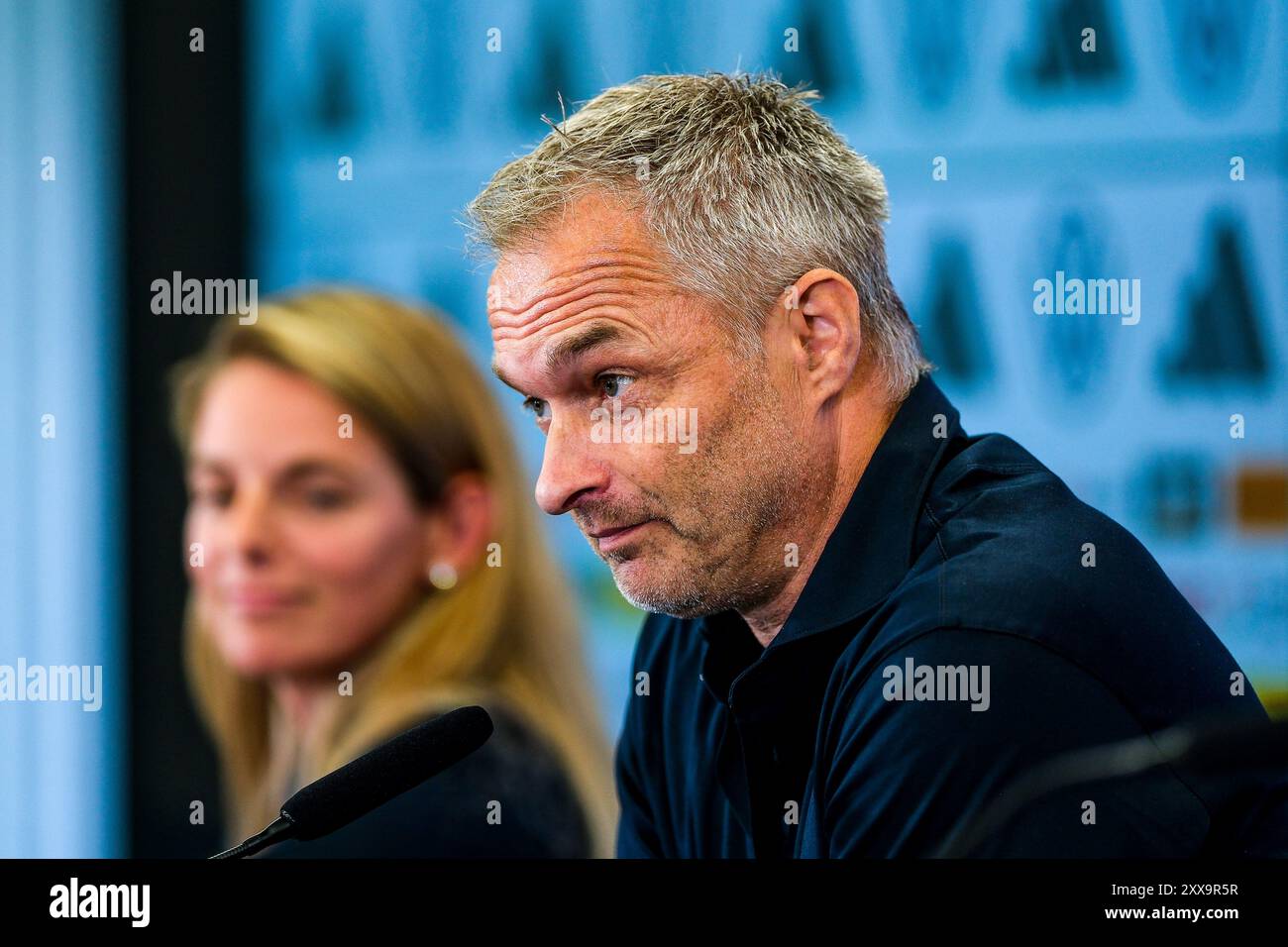 Christian Wueck (Deutschland, Trainer), dahinter Nia Kuenze (DFB ...