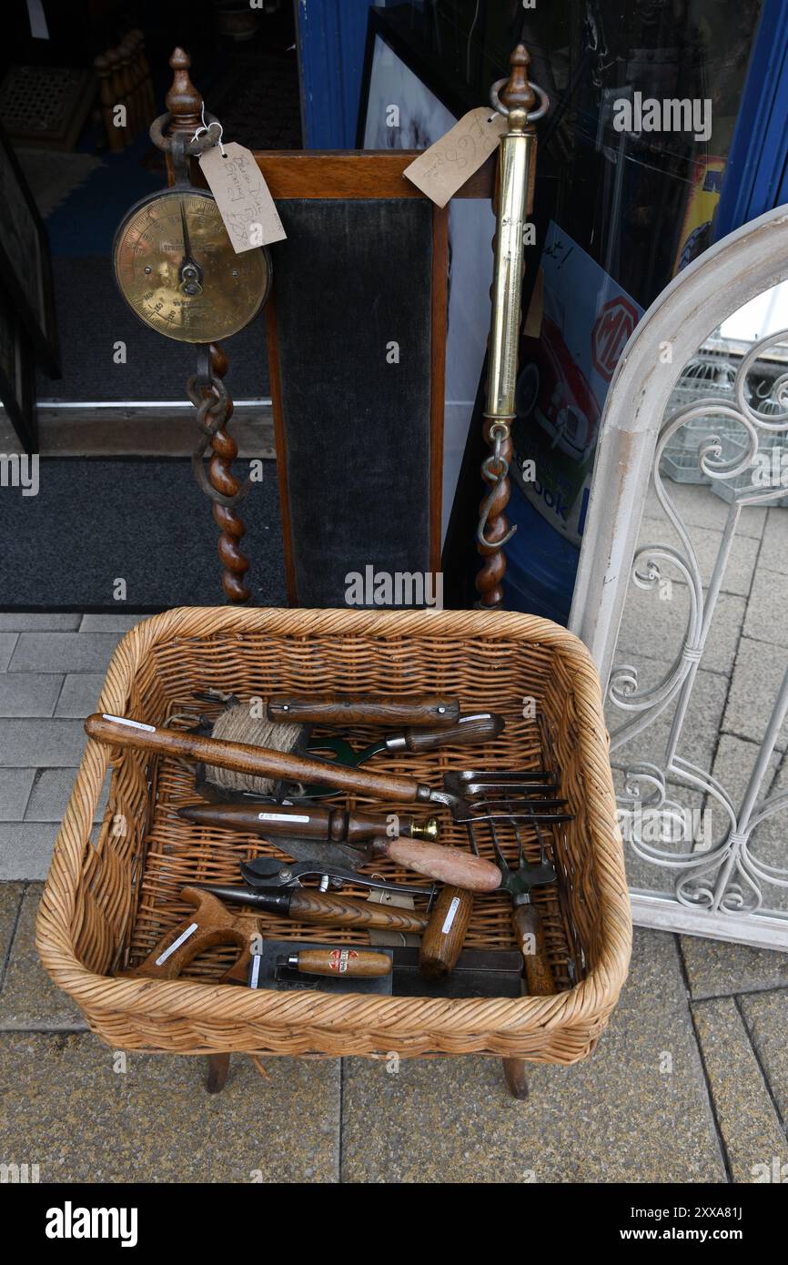 Jumble of tools hi-res stock photography and images - Alamy