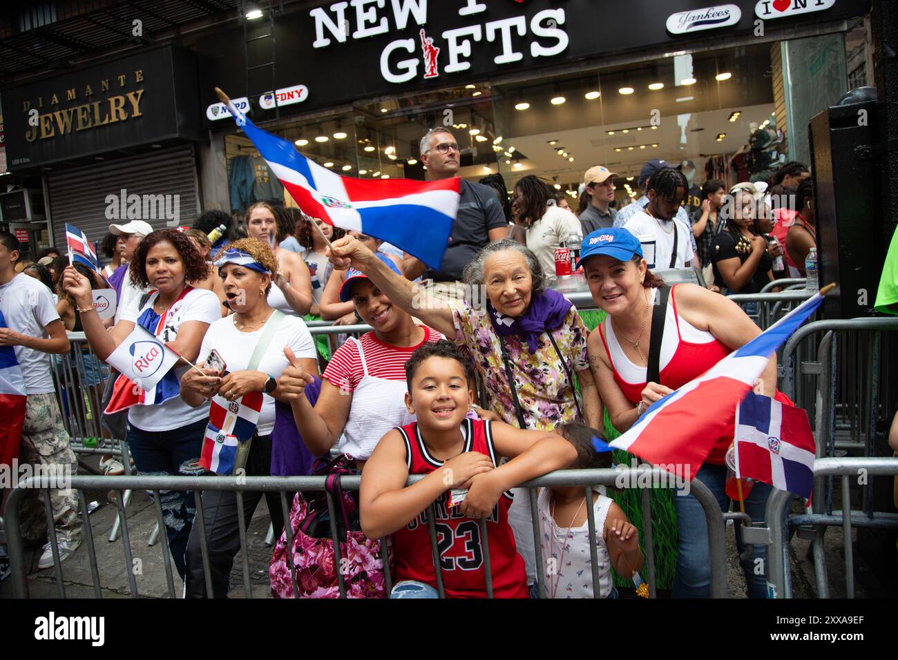 Dominican Day Parade: Crowds of enthusiastic spectators turned out for ...