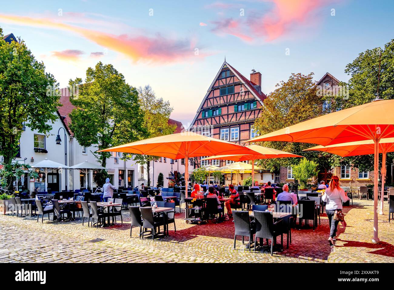 Downtown rheda hi-res stock photography and images - Alamy
