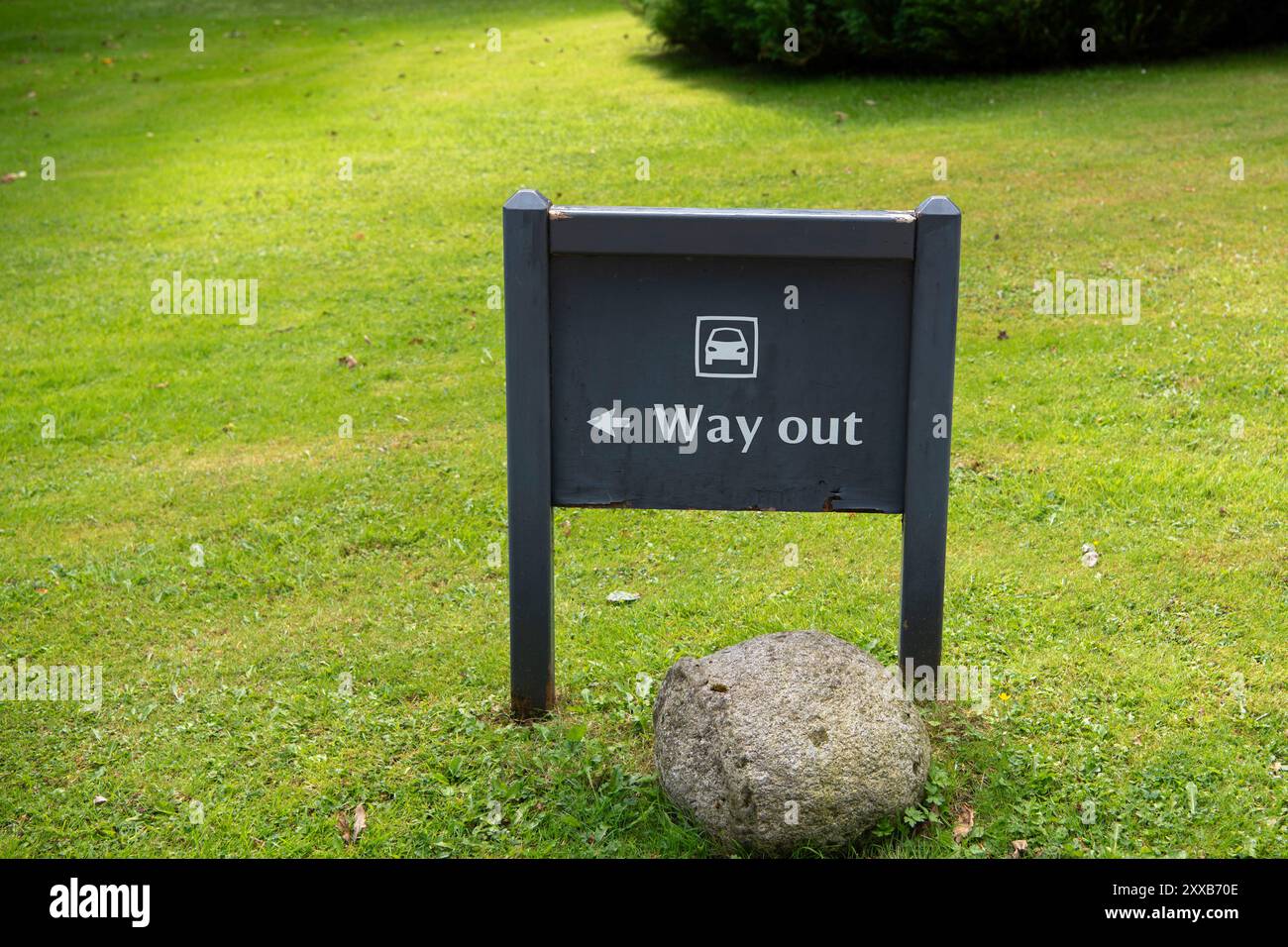 Way out sign Stock Photo - Alamy